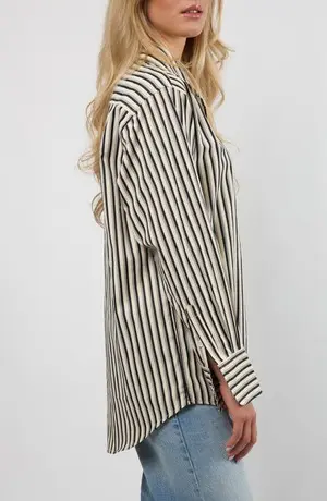VIENS AVEC MOI The Port Stripe Button-up Shirt - Black
