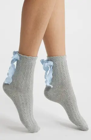 HIGH HEEL JUNGLE Cable-knit Crew Socks With Bow Detail - Grey