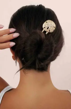 Ettika Sand Dollar Hair Pin