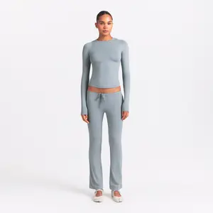 Nike Airy Long-sleeve Crew-neck Top - Blue