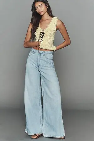 Wrangler Light Wash Jeans For Women