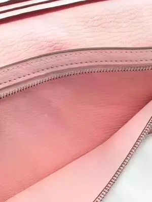 Hermès 2019 Bearn Soufflé Rose Sakura Bi-fold Wallet - Pink