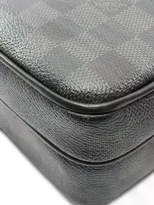 LOUIS VUITTON 2019 Pm Messenger Bag
