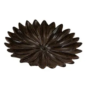 STORIED HOME Flower Plate With Glaze - Black