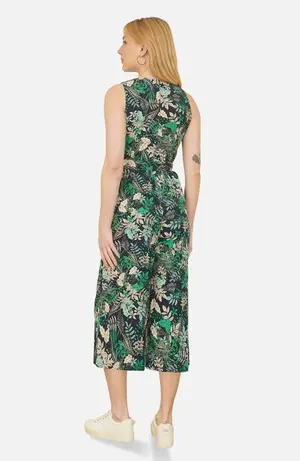YUMI Sleeveless Leaf Print Culotte Jumpsuit - Navy