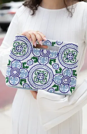 ISLAND TO EAST SIDE Medallion Mosaic Tile Pouch