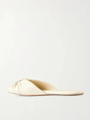Chloé Suzie Leather Slides - White