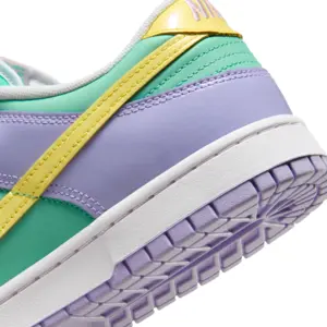 Nike Dunk Low Retro Sneakers - Green
