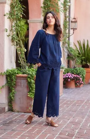 Karen Kane Eyelet Embroidery Peasant Top - Navy