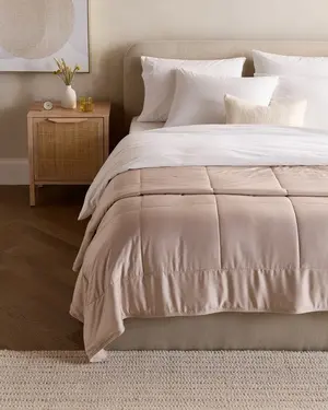 Quince Bamboo Comforter - Sand