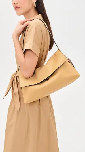 COACH Chelsea 36 Shoulder Bag