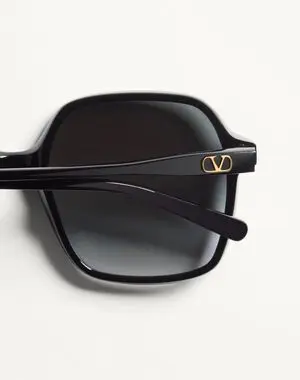 Valentino Garavani Rectangular Sunglasses - Black/grey