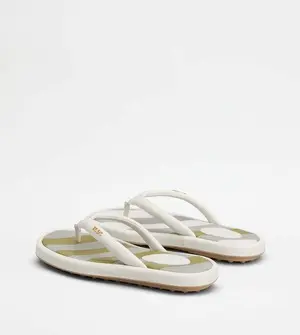 TOD'S Leather Thong Sandals