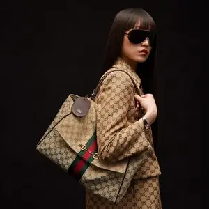Gucci Large Top Handle Bag In Gg Canvas - Beige