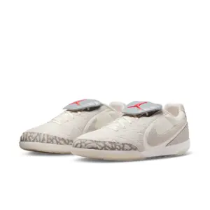 JORDAN Tiempo Streetgato Se Low-top Soccer Shoes - Grey