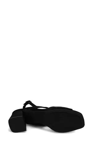 Vaneli Daffy Slingback Sandal - Black
