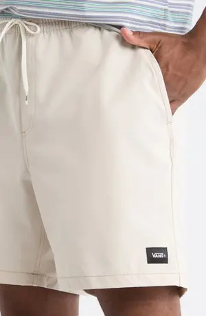 VANS Relaxed Water Repellent Shorts - Oatmeal
