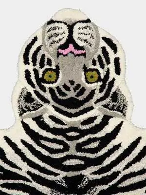 DOING GOODS Large Snowy Tiger Wool Rug