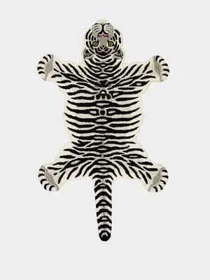 DOING GOODS Large Snowy Tiger Wool Rug