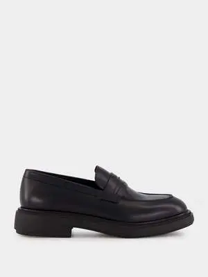 FERRAGAMO Calfskin Penny Loafers - Black
