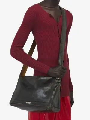 Alexander McQueen Cracked Leather Slouch Bag - Black
