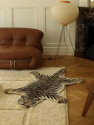 DOING GOODS Large Drowsy Tiger Rug
