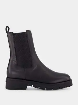 FERRAGAMO Chelsea Boot - Black