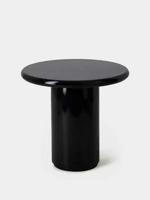 HOUSE OF CAPRICORN Amendoeira Lacquered Wood Side Table - Black