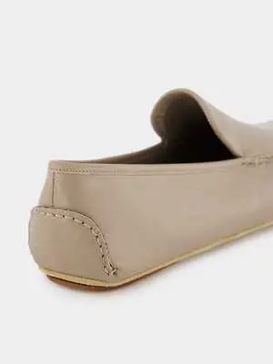 Manolo Blahnik Mayfair Leather Loafers - Beige
