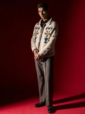 BAZISZT Off-white Garden Wool Cardigan - Beige