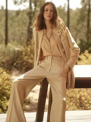 PAULA Frida Deconstructed Twill Blazer - Beige