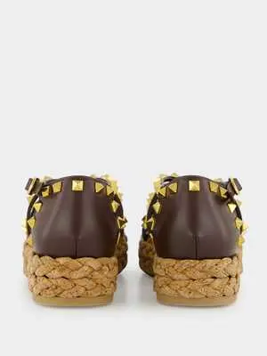 Valentino Garavani Rockstud Espadrille Sandals - Brown
