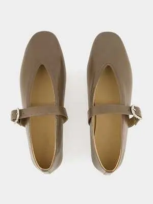 Le Monde Beryl Stella Slipper In Leather - Brown