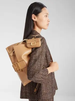 Fendi Mamma Baguette Large Bag - Brown
