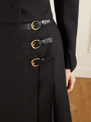 Chloé Pleated Leather-trimmed Grain De Poudre Wool Midi Skirt