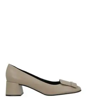 Sergio Rossi Pull On Pumps