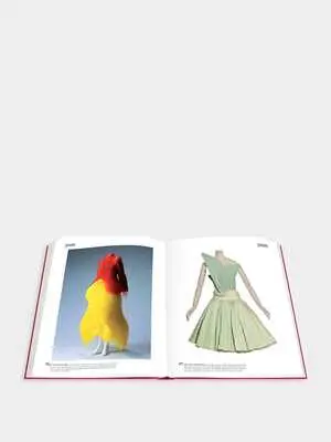 Assouline The Impossible Collection Of Fashion - Pink