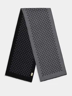 Gucci Jacquard Gg Wool Scarf - Grey