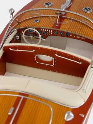 KIADE Riva Super Tritone Scale Model