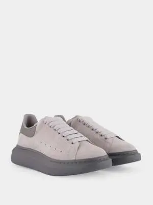 Alexander McQueen Oversized Suede Sneakers - Grey
