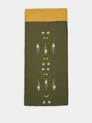 PAULA LIVING Belém Embroidered Linen Tablecloth - Green