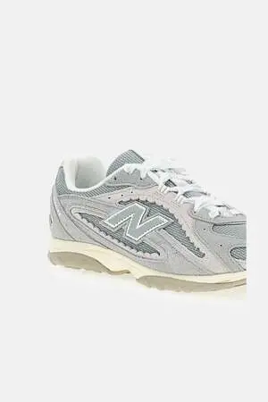 NEW BALANCE 204 Sneakers - Grey