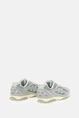 NEW BALANCE 204 Sneakers - Grey