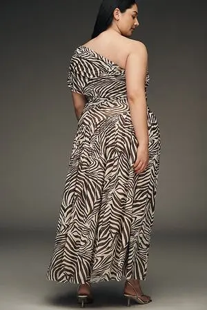 CURAAE Arabelle Plus One-shoulder Maxi Dress