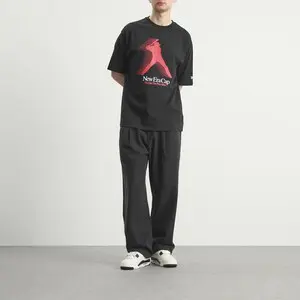 New Era Player Graphic T-shirt