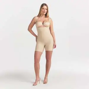 SKIMS Core Sculpt Back Smoothing Open Bust Mid Thigh Bodysuit - Sand