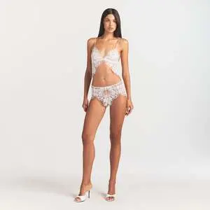 SKIMS Lace Cami Top And Short Set - Snow