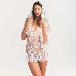SKIMS Lace Veil