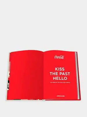 Assouline Kiss The Past Hello