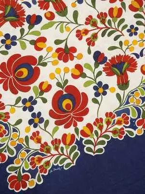 La DoubleJ Windflower Placée Linen Tablecloth